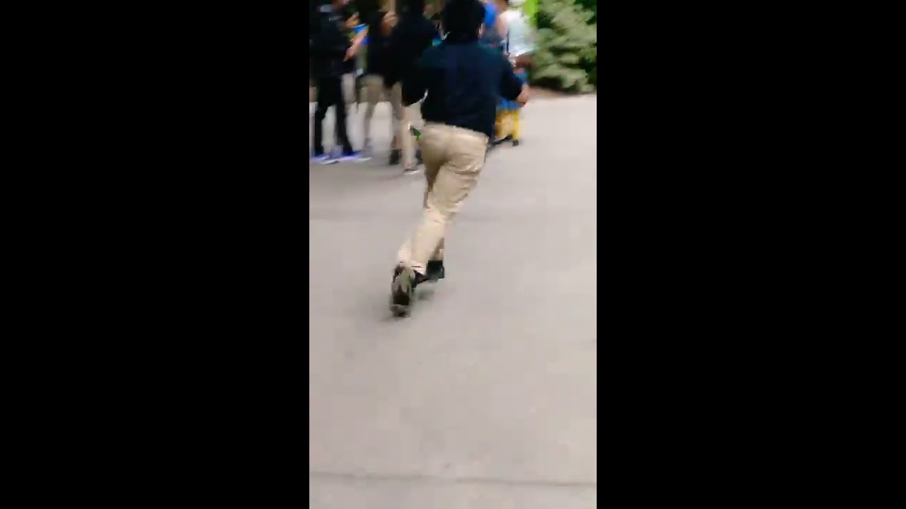 The dancing weirdo - YouTube