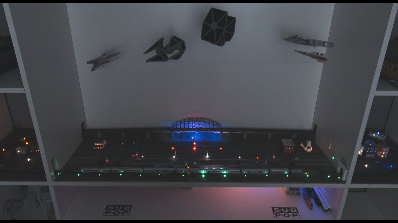 Z Scale Layout Tour - YouTube