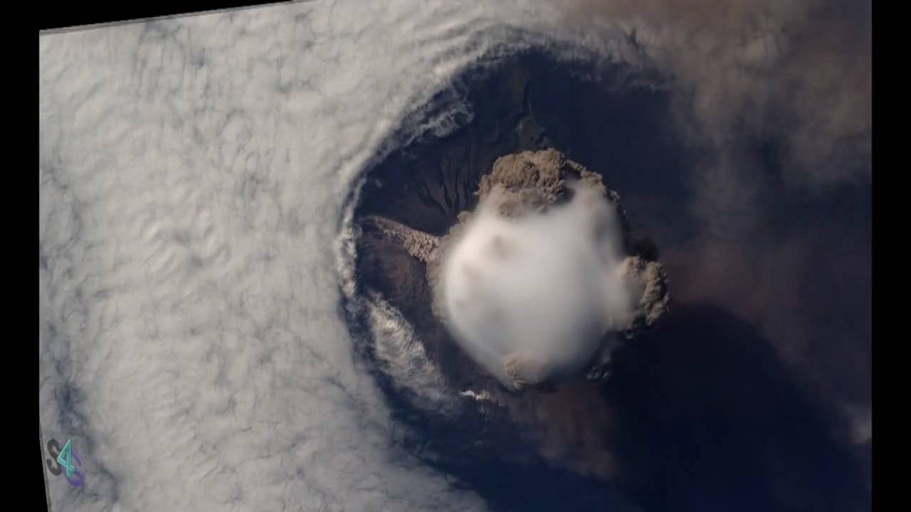 ISS020 Sarychev Peak Eruption (corrected) - YouTube