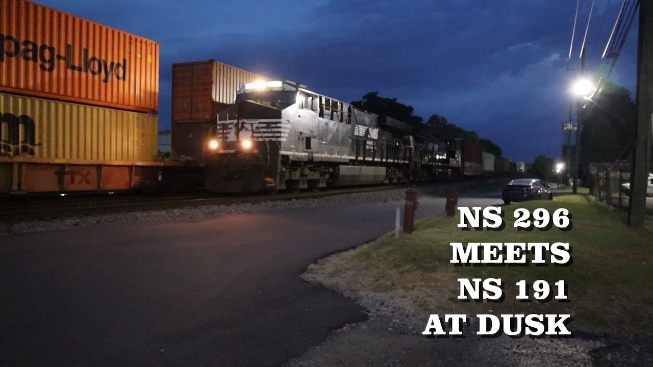 S04E118 NS 296 Meets NS 191 at Dusk - YouTube