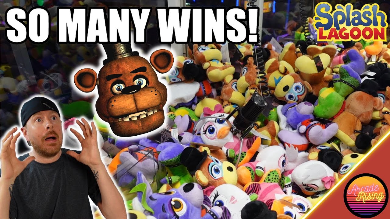 CAN WE COLLECT THEM ALL? Five Nights at Freddy's Claw Machine! - YouTube