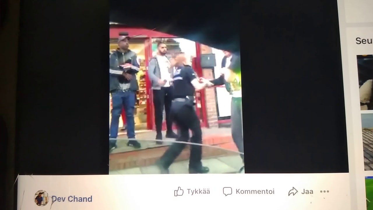 When you criticise Lewis to Mercedes fanboys - YouTube