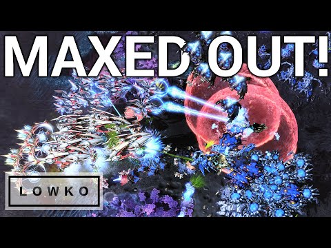 StarCraft 2: MAXED OUT! (soO vs Zest) - YouTube