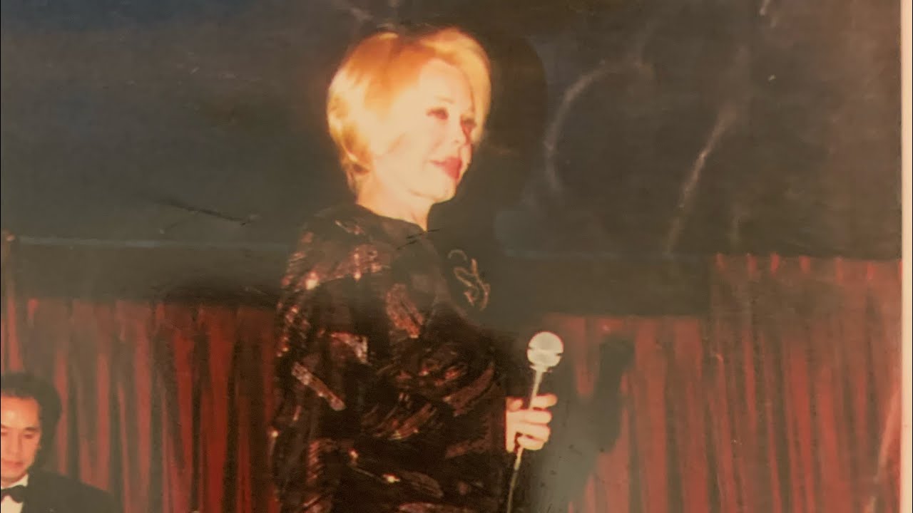 Michelle Gallant - Charles Aznavour (Il faut savoir) - YouTube