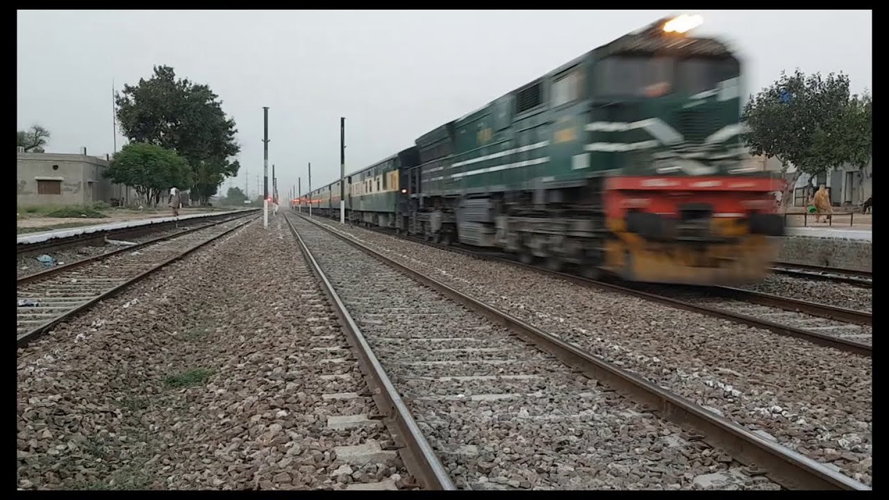 Fastest Trains Karachi Express Musa Pak Express Pak Business Express ...