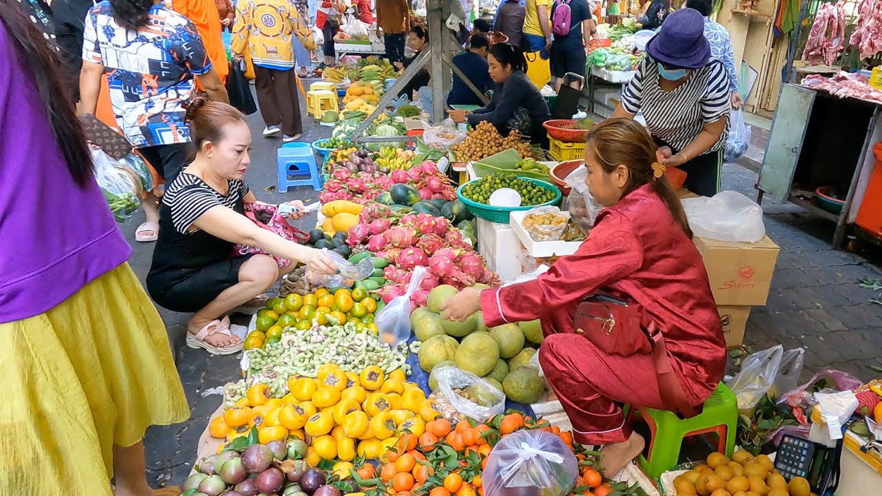 Khmer Food Market Tour at Wet Market in Cambodia - Plenty of fresh ...