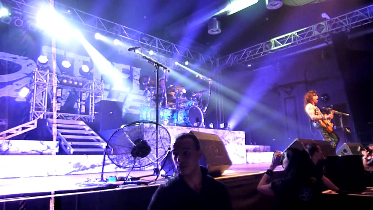 Steel Panther - Party Like Tomorrow is the End of the World - Berlin ...
