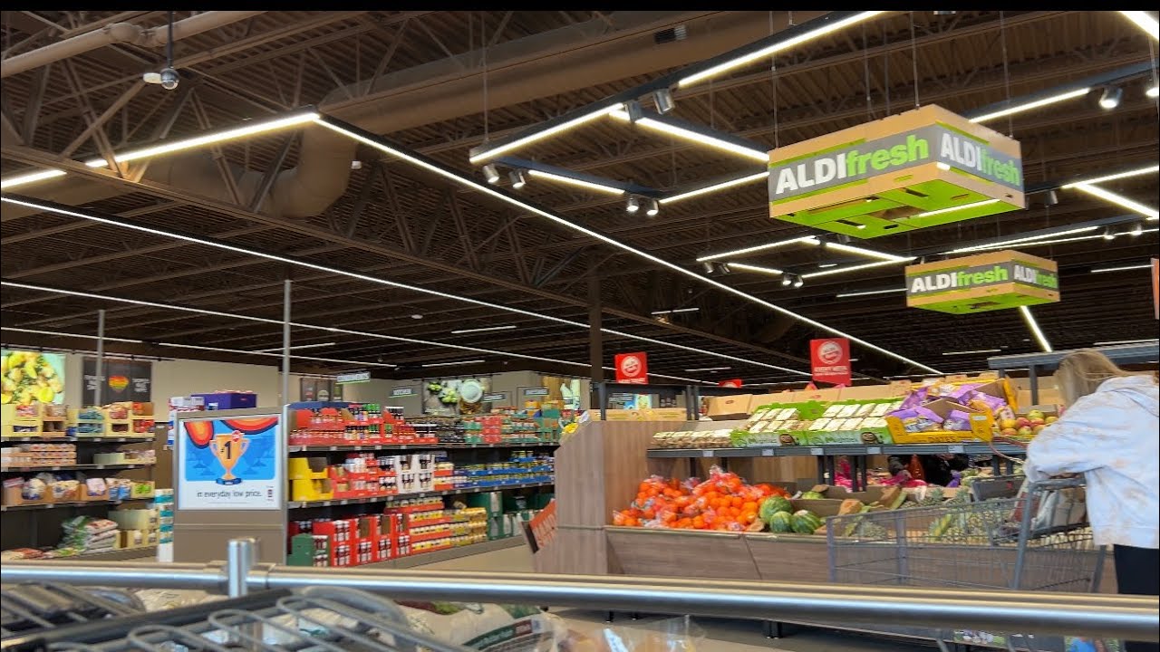 Lunch at subway~ Guess what sub I got? Quick Stop At Walmart ~Aldi shop ...