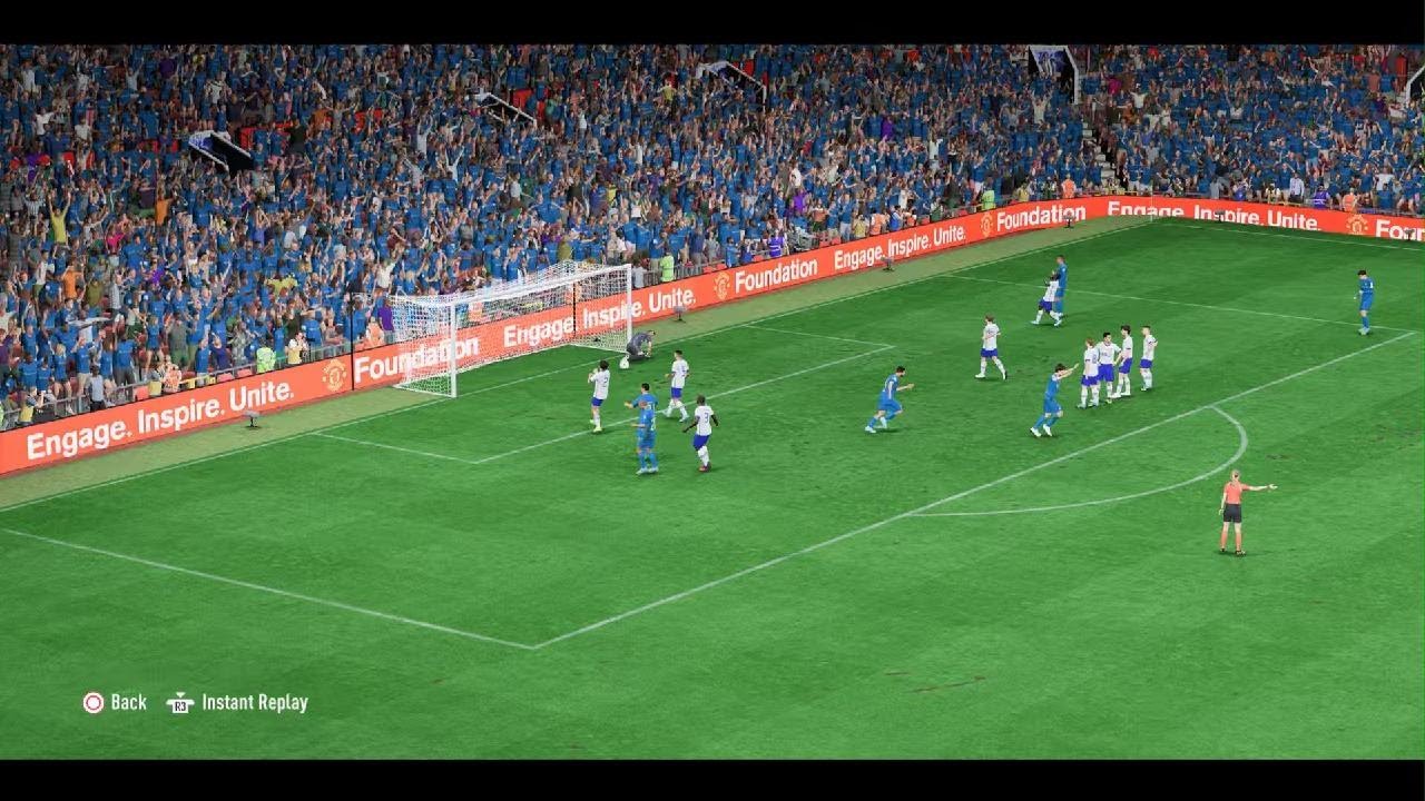Gift Links rocket free kick against TOTS Alison Becker - YouTube
