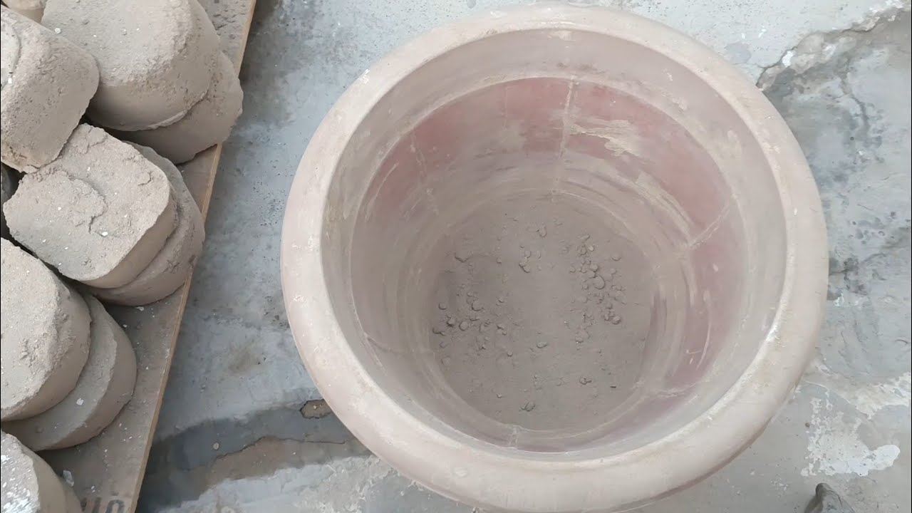 Mud sand textures full dry crumbling in pot super satisfying 📷 - YouTube