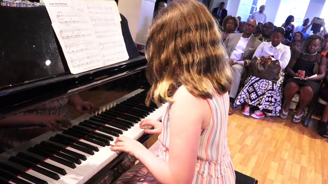 Mackenzie Reis Recital - YouTube