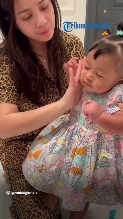 Usianya Baru Genap 1 Tahun, Intip Potret Gemas Baby Lily Jadi Model Iklan, Gayanya Tuai ...
