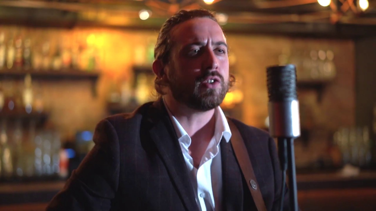 Alex Tyler - Promo/UK Function Singer. 'Brown Eyed Girl' & 'Mrs ...