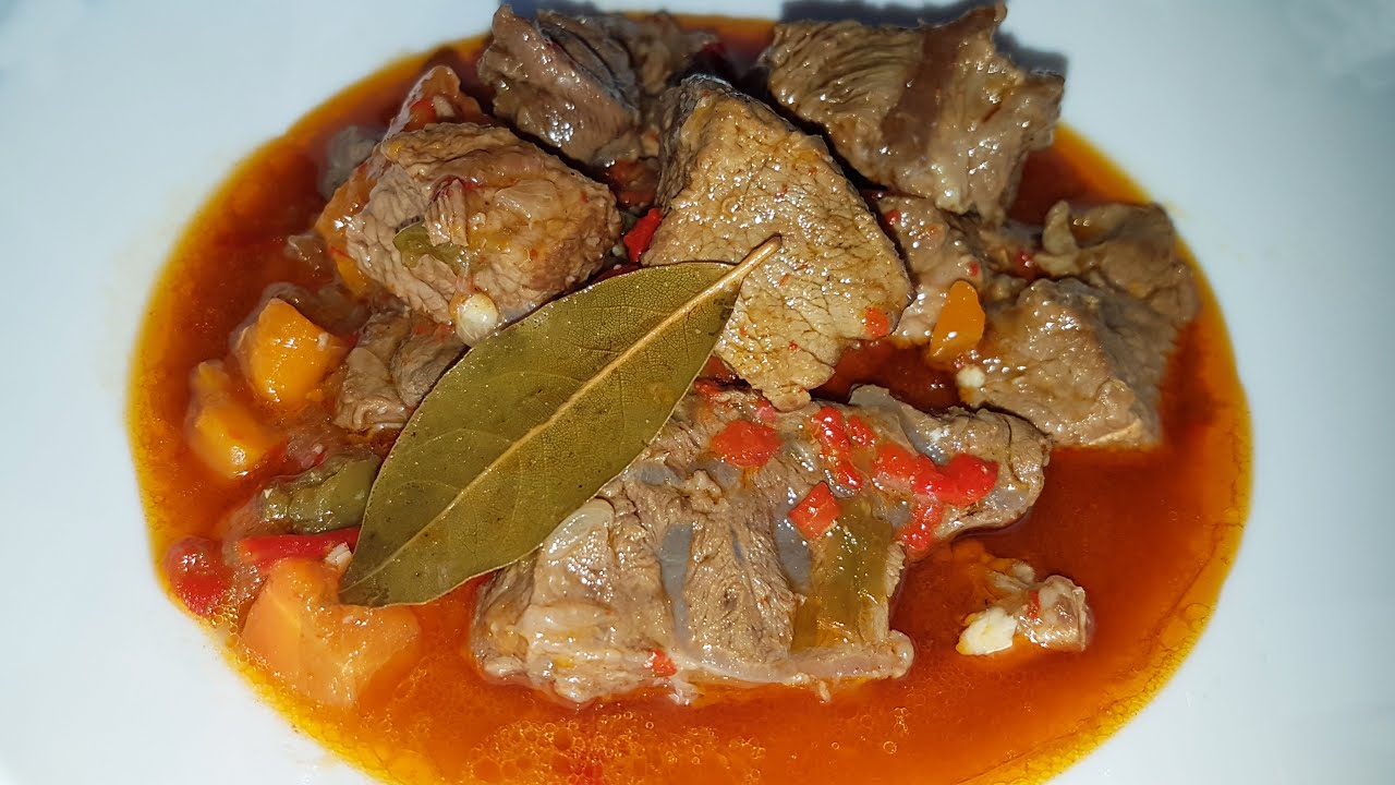 Morcillo de Ternera en Salsa - YouTube