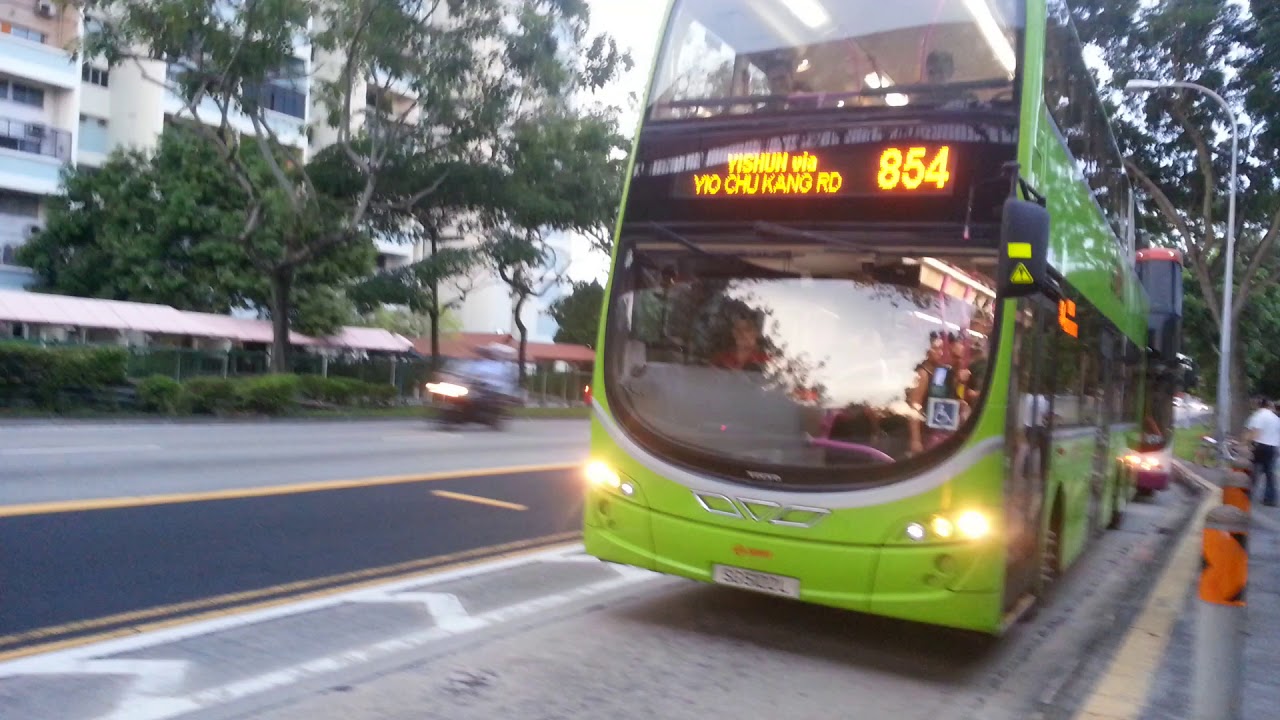SG5122L on service 854 green Volvo B9TL bus. - YouTube