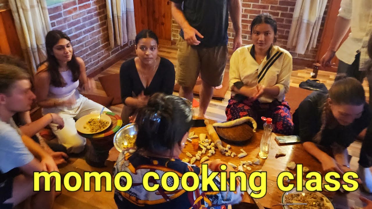 momo cooking class at Kiwi Backpackers Hostel, Lakeside Pokhara - YouTube