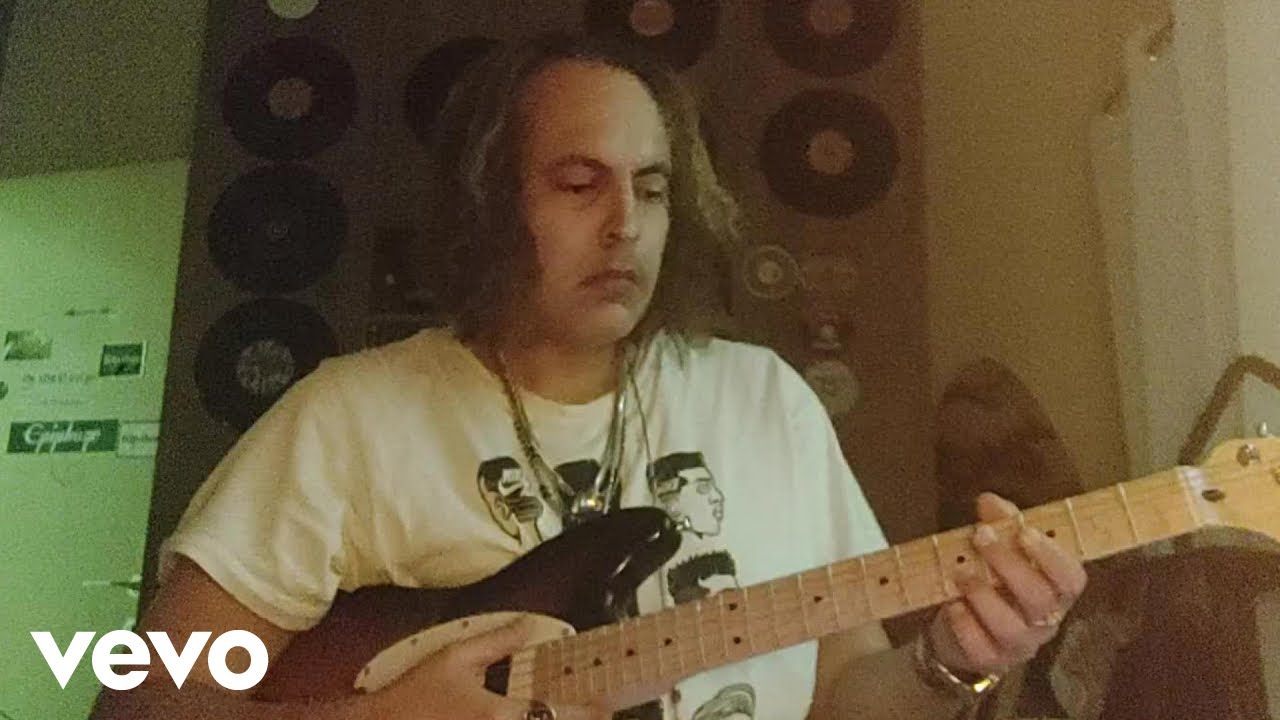 Leo Roar Fischer - Kurt Cobain nirvana 27th club r.i.p vol 877 - YouTube