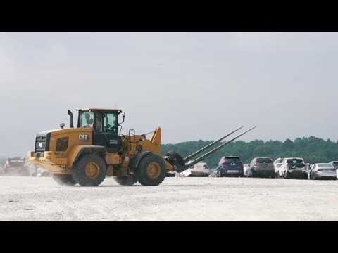 Cat® Linkage Pins | Precision and Payload Management