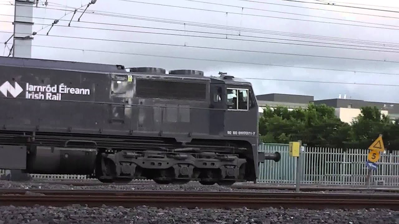 Irish Rail class 071 (071 New Livery) + Tara Mines - Fairview Dart ...