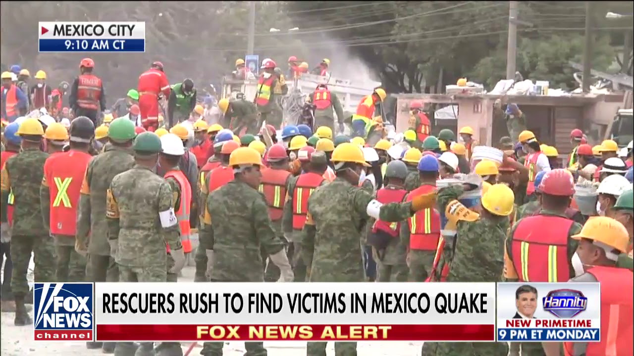 Search for survivors in rubble left by Mexico earthquake - YouTube