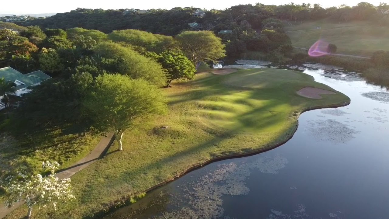 Mount Edgecombe Country Club - 7th hole on The Lakes - ccemvideos - YouTube