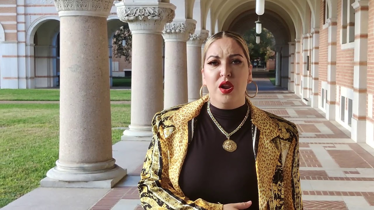 Perla Quintanilla Dios Contra el Diablo - YouTube