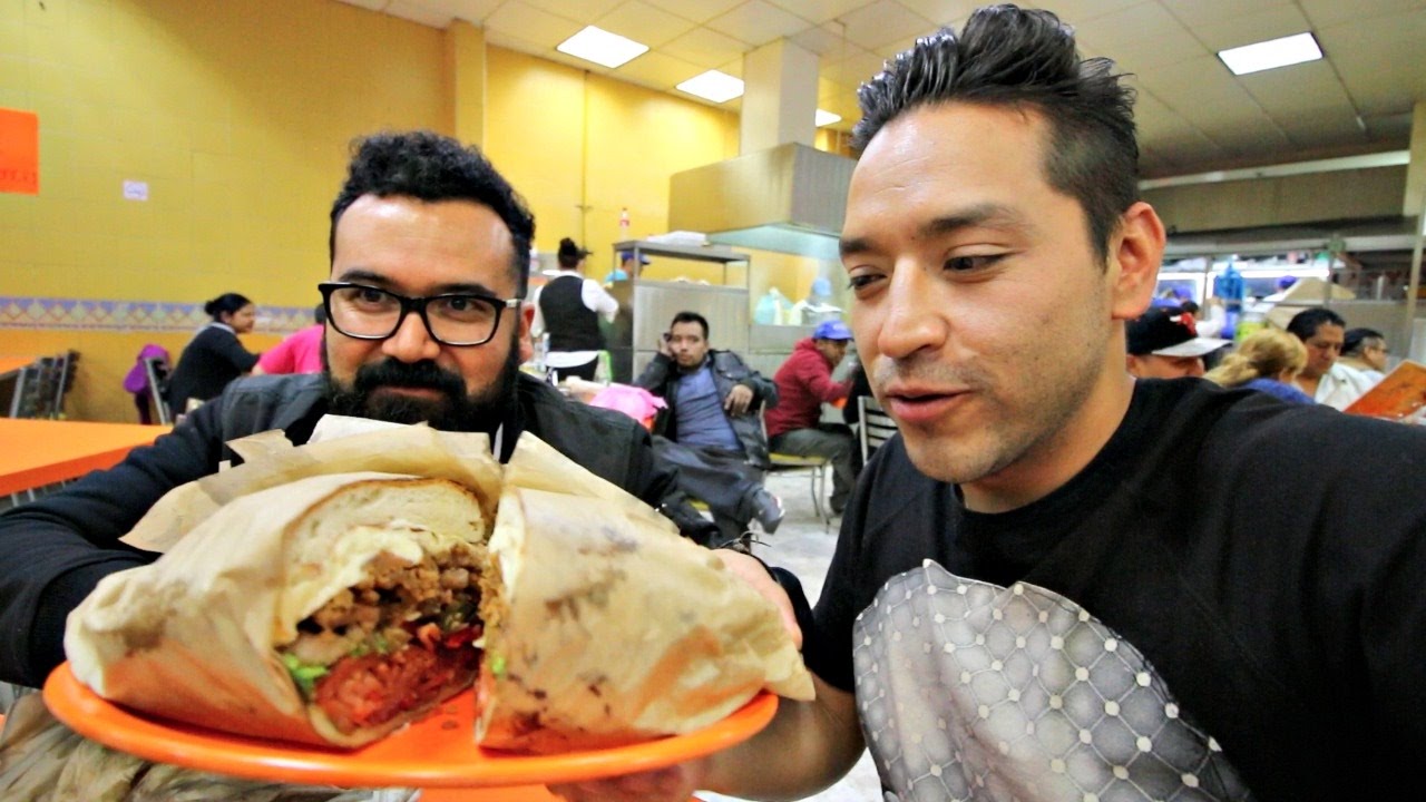 Tortas Gigantes Sur 12 FT Alex Salazar "El Chaparro" - YouTube
