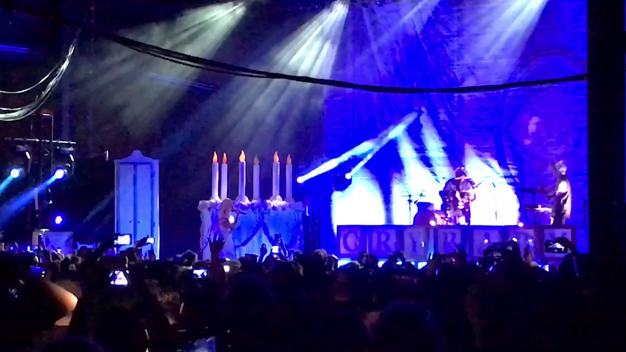 Melanie Martinez Cry Baby Tour Dallas, TX - YouTube