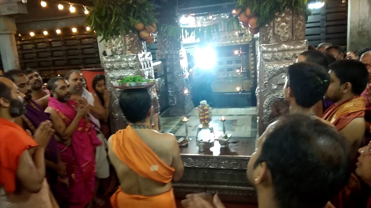 Ashada suddha Ekadhasi harivana seva by His Holiness Sri Vidhyadheesha ...