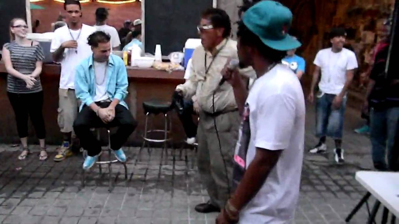 Random Guy Dancing at the B&F networking session - YouTube