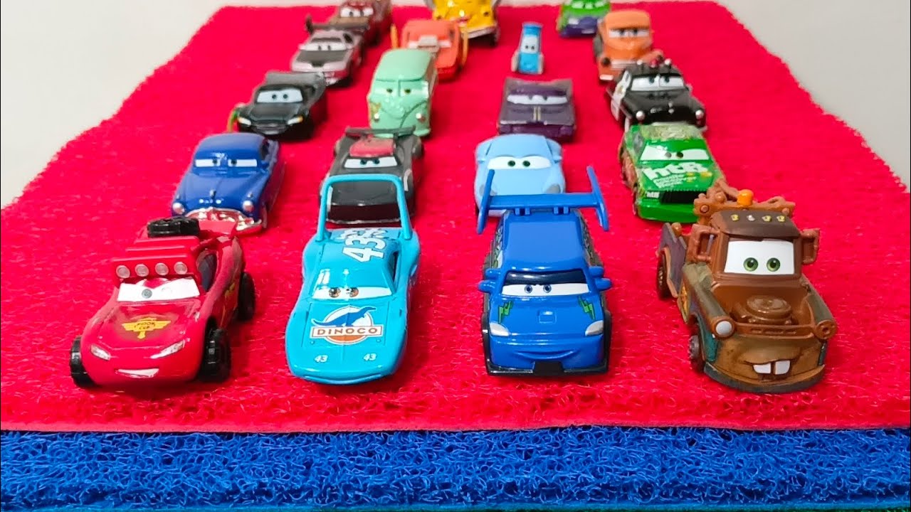 Lightning Mcqueen, Doc hudson, Sally, Dinoco king, Mater, Dj, Chik ...