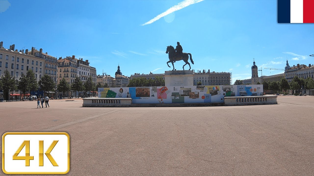 Place Bellecour in Lyon, France | Summer 2021【4K】 - YouTube