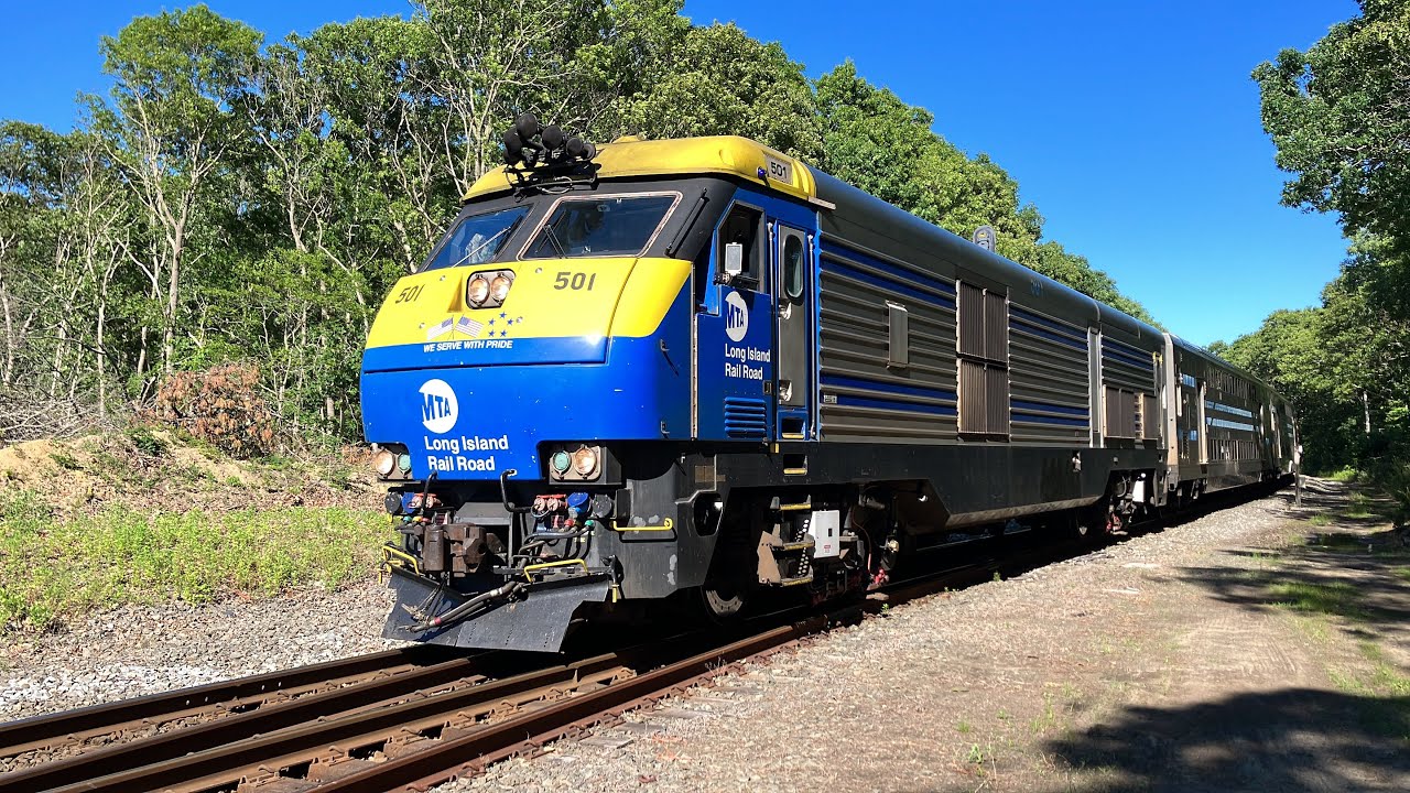LIRR Deadhead Equipment to Speonk from Montauk thru Jagger Path DM30AC ...