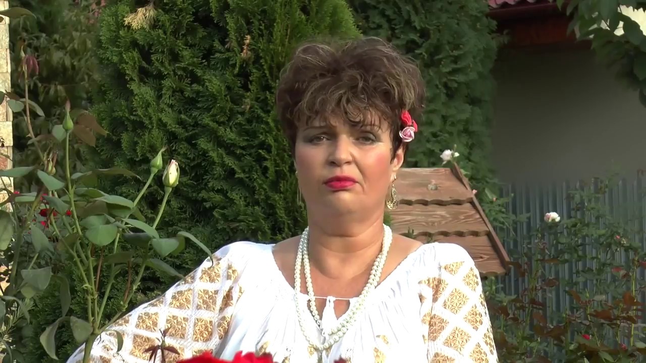 Violeta Popa — Maică, Măiculiţa Mea (Videoclip) - YouTube