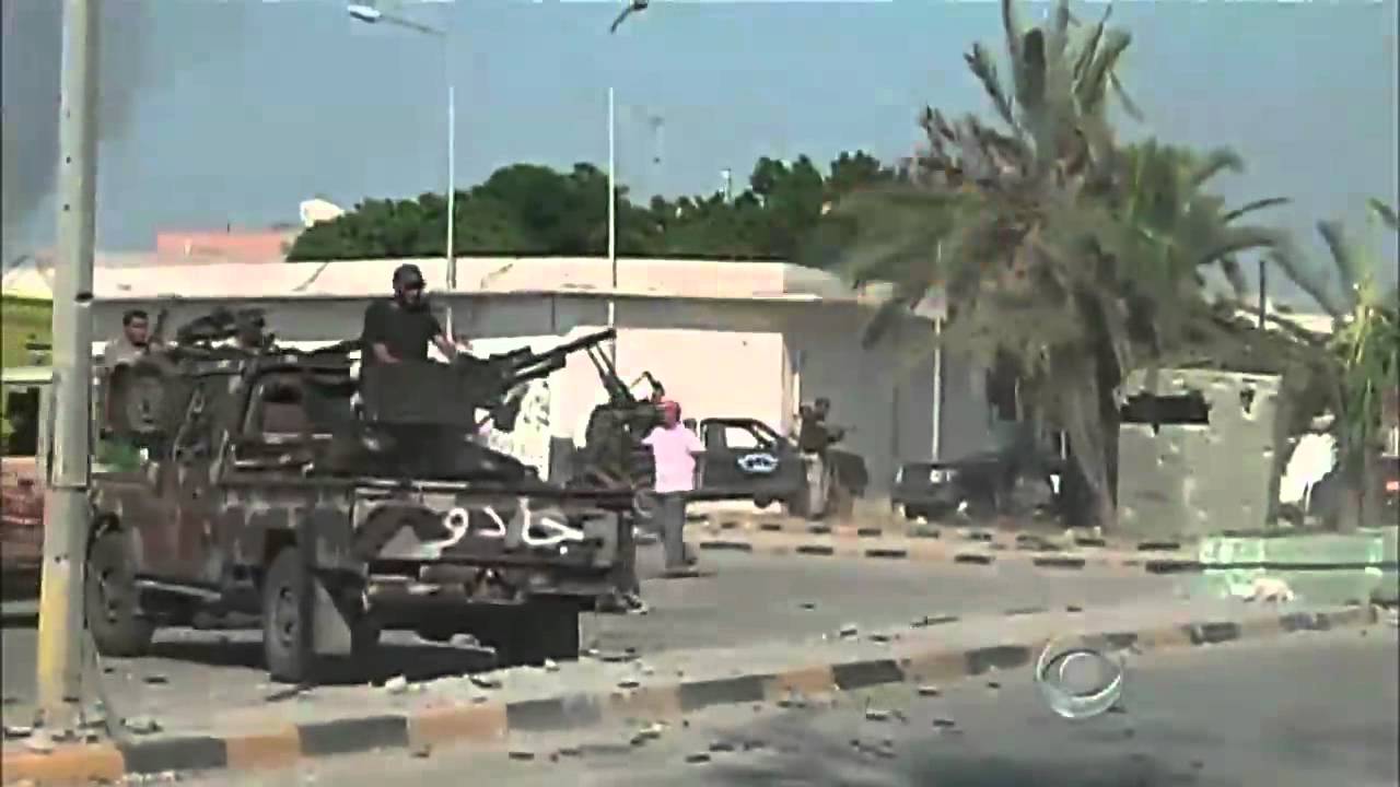 Libyan Rebel Technical Gunner Goes Wild! - YouTube