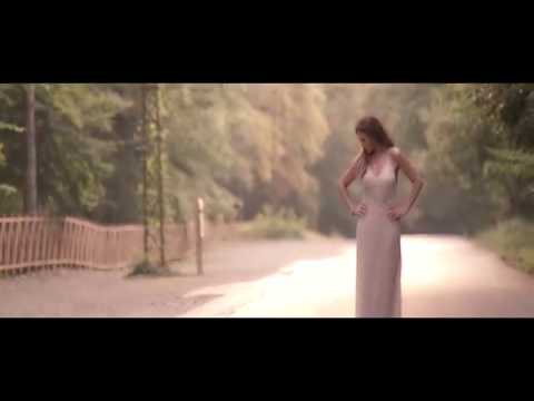 Hülya-Avşar---A-Benim-Akılsızım-[WikiBit.me].mp4