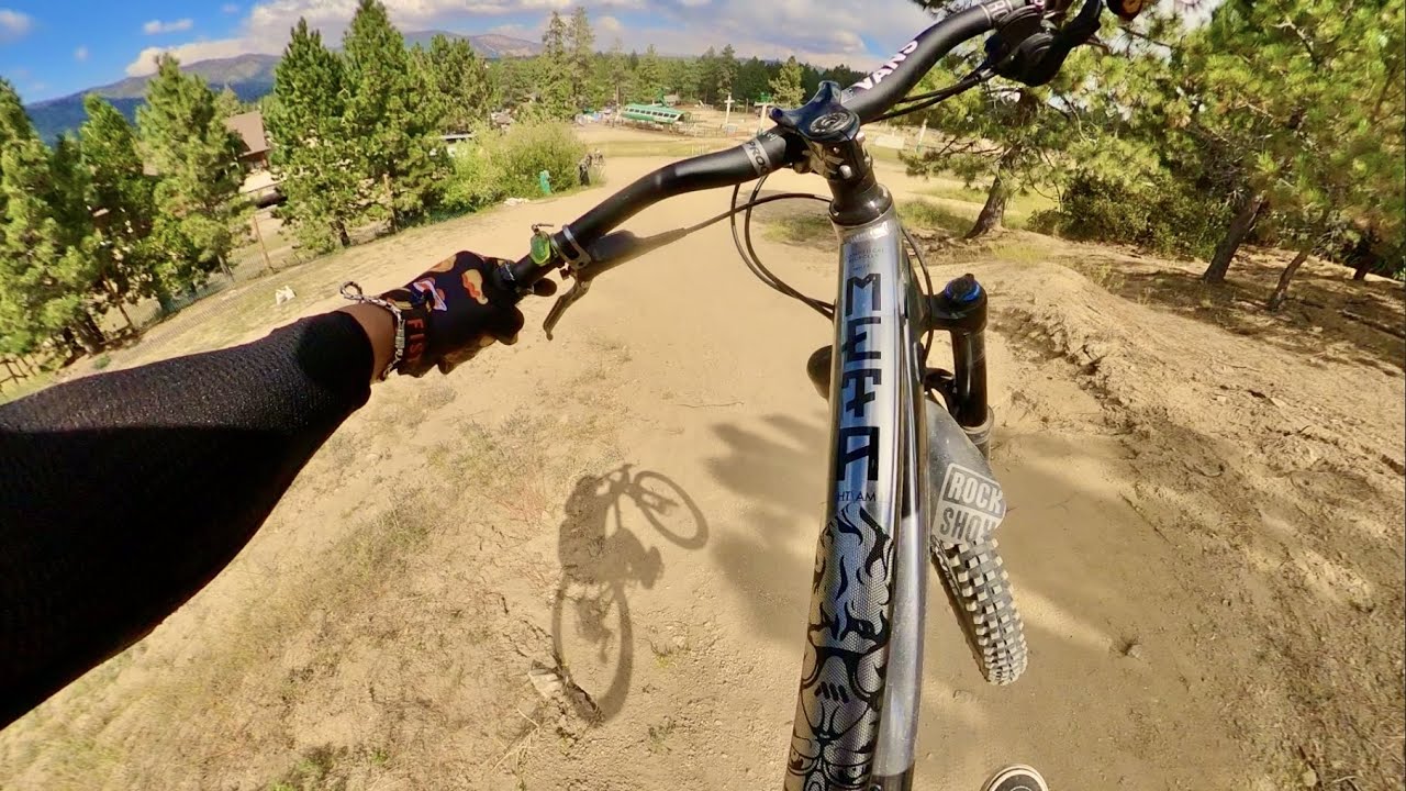 Hardtail At Snow Summit Bike Park | 10 Ply | Blue Steel | Commencal ...