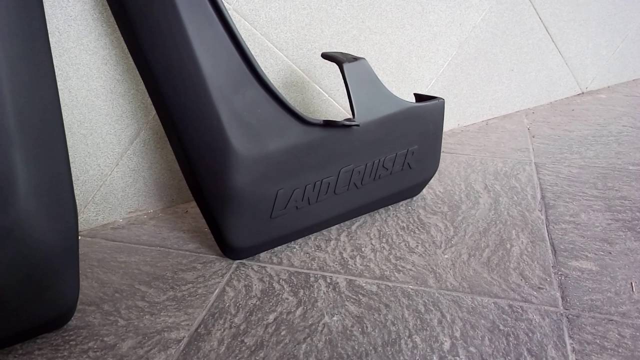 TOYOTA LAND CRUSER BJ 70 MUD LAP - YouTube