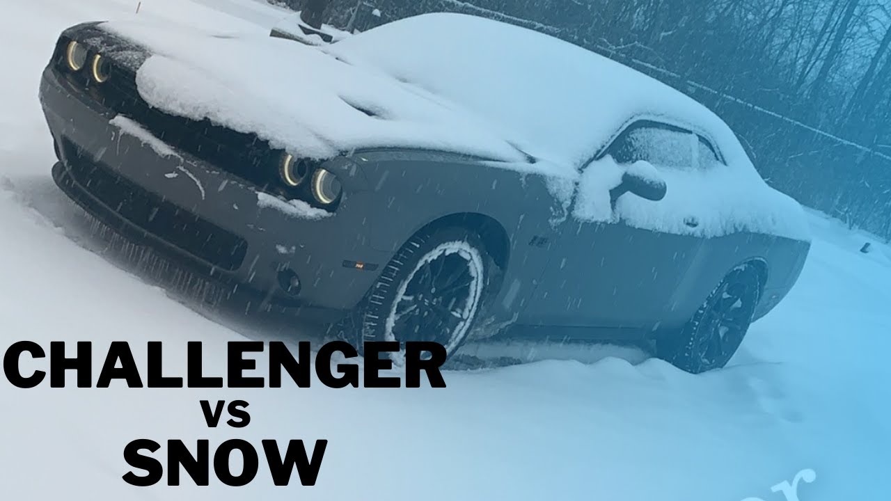 CHALLENGER VS SNOW!!! - YouTube
