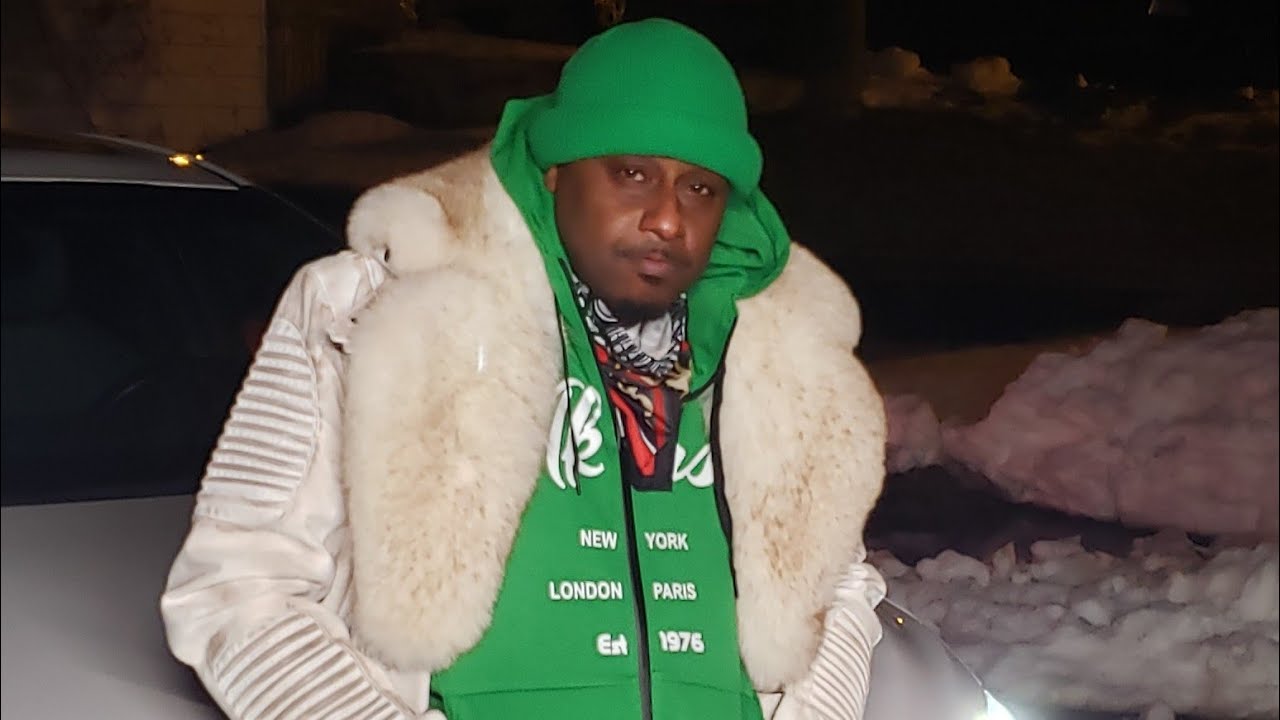 CAPONE OF CNN HAS THE BEST COAT & FUR GAME PERIOD&HAS THE BEST TASTE IN ...