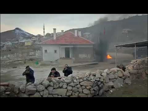 Bayrak Düşerse Hepimiz Düşeriz | Şefkat Tepe