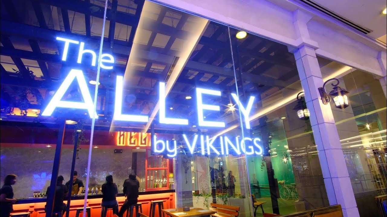 THE ALLEY BY VIKINGS AT THE BGC- ANG PINAKASULIT NA BUFFET - YouTube