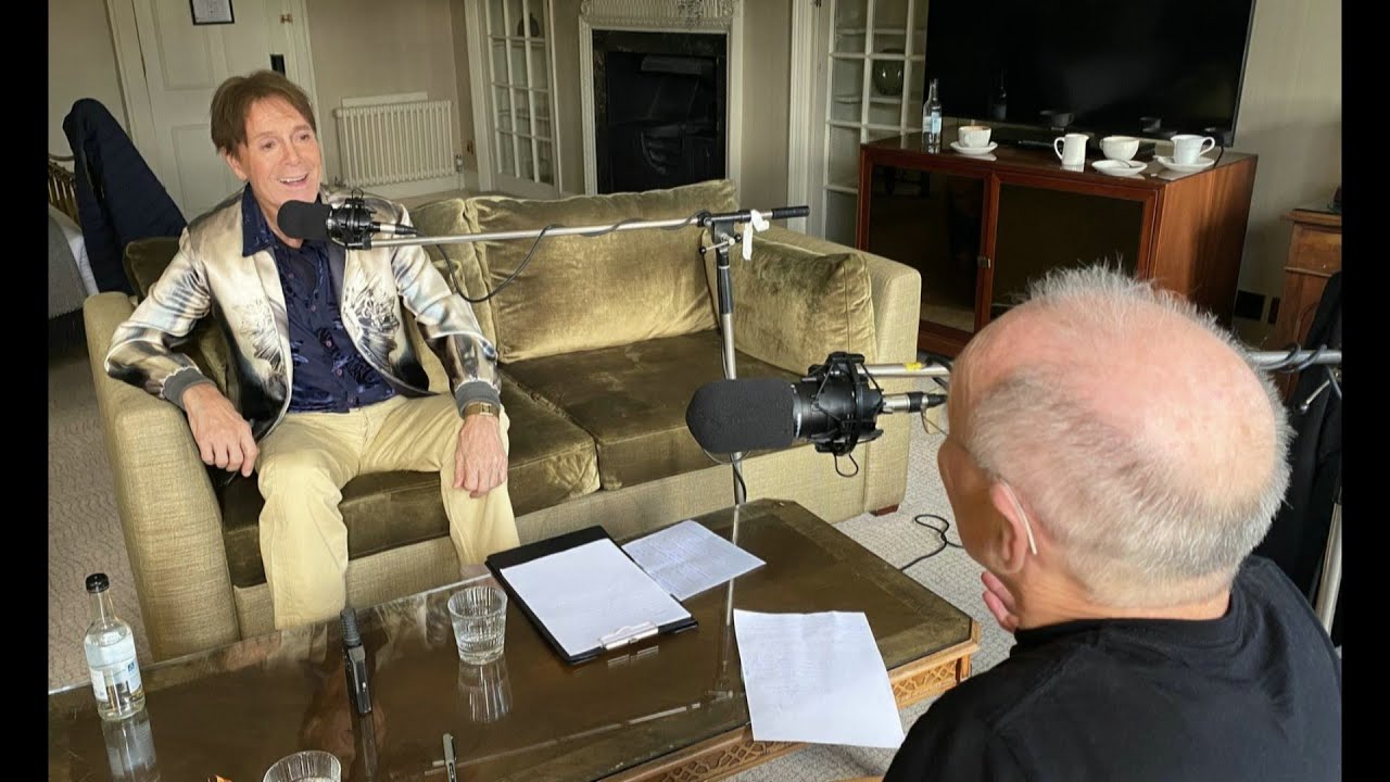 Cliff Richard on Boom - YouTube