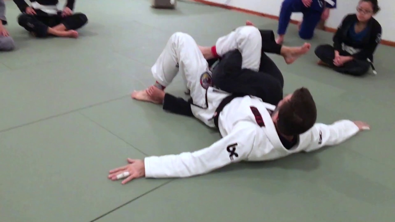 Solarte BJJ Rob Biernacki Rolling Back Attack Pt 5 - YouTube