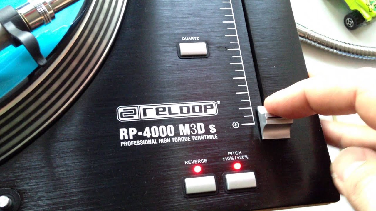 Reloop RP-4000 M3D - YouTube