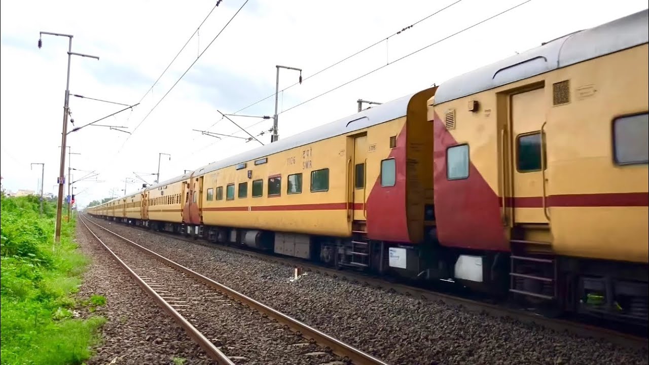 Yellow Passenger Train | Super Fast Train | Train Video | iPhone se2 ...