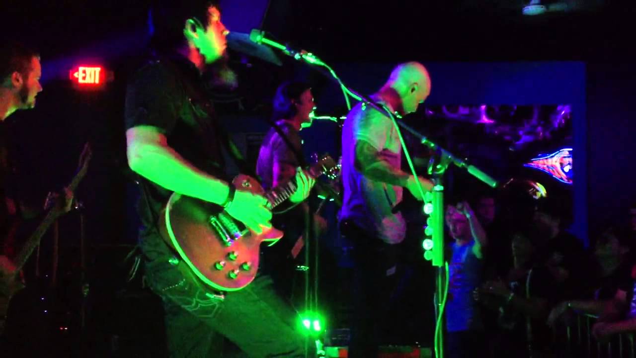 Fight or flight- Man in the Box cover - YouTube