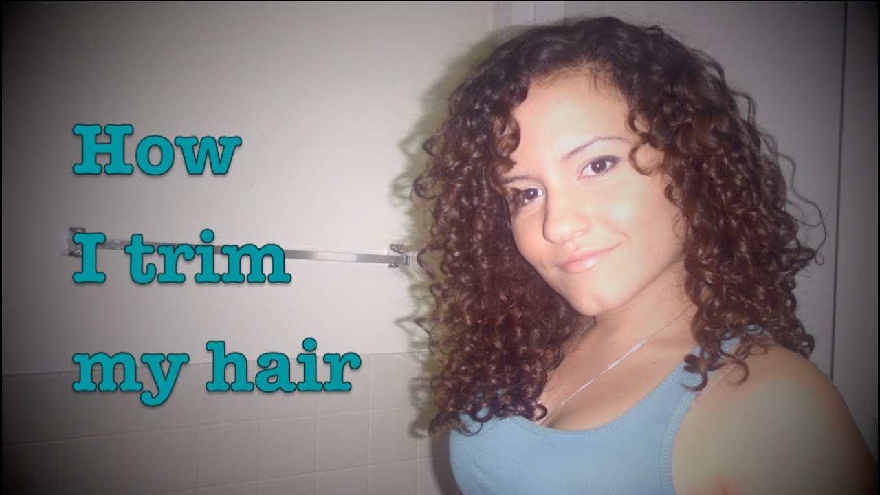 How I trim my hair - YouTube