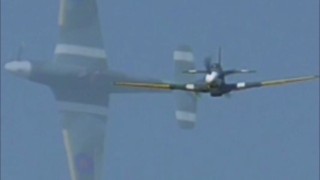 RAF Mustang iii 'Stallion' - YouTube