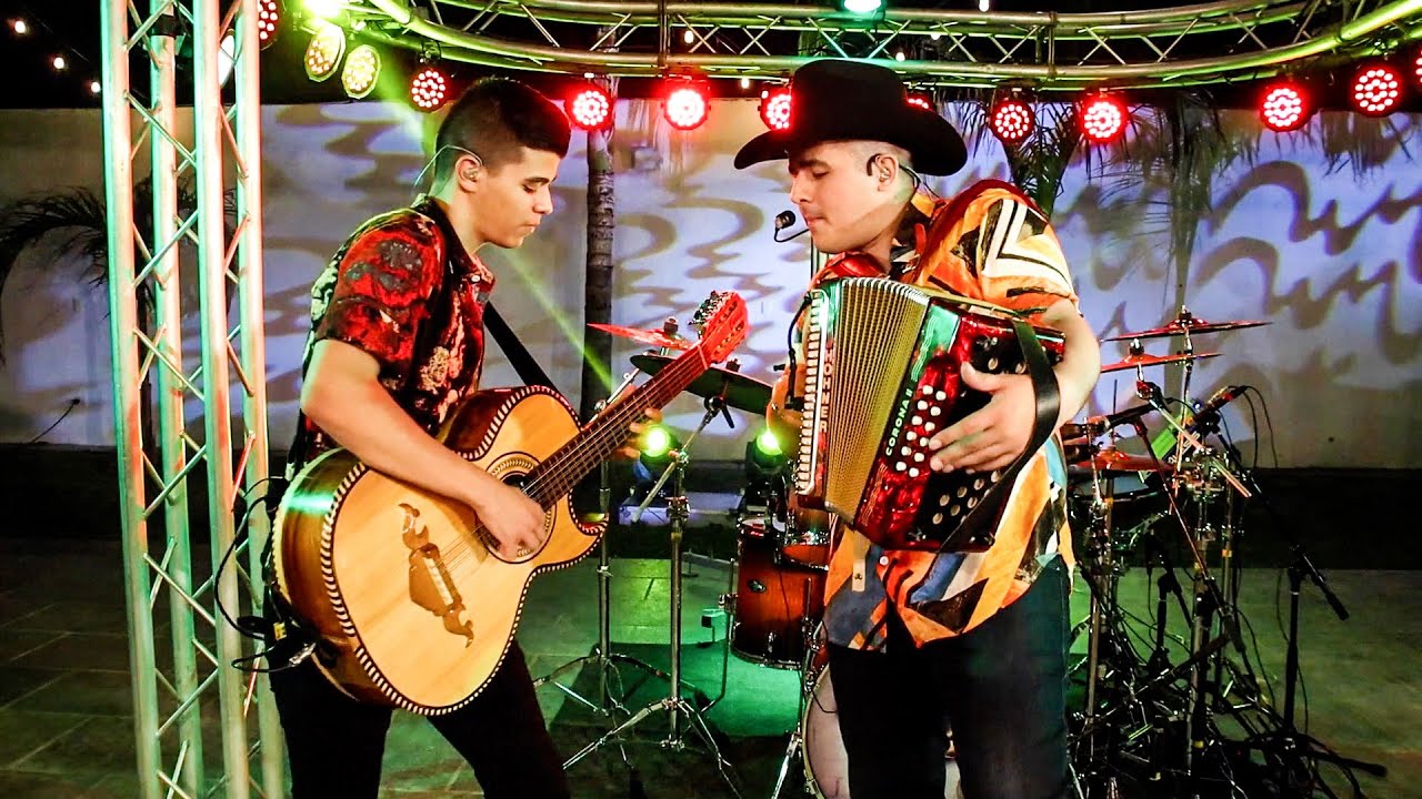 Los Tercos - Prudencia y Regina (En Vivo) - YouTube